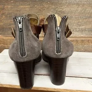Isola | Shoes | Studio Isola Lillith Suede Upper Heel Sandal Booties ...
